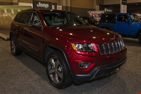 Jeep hackers demonstrate new, terrifying compromises - Infosecurity ...