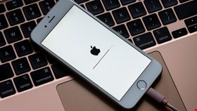 Apple Issues Emergency Security Update for Actively Exploited Flaws ...